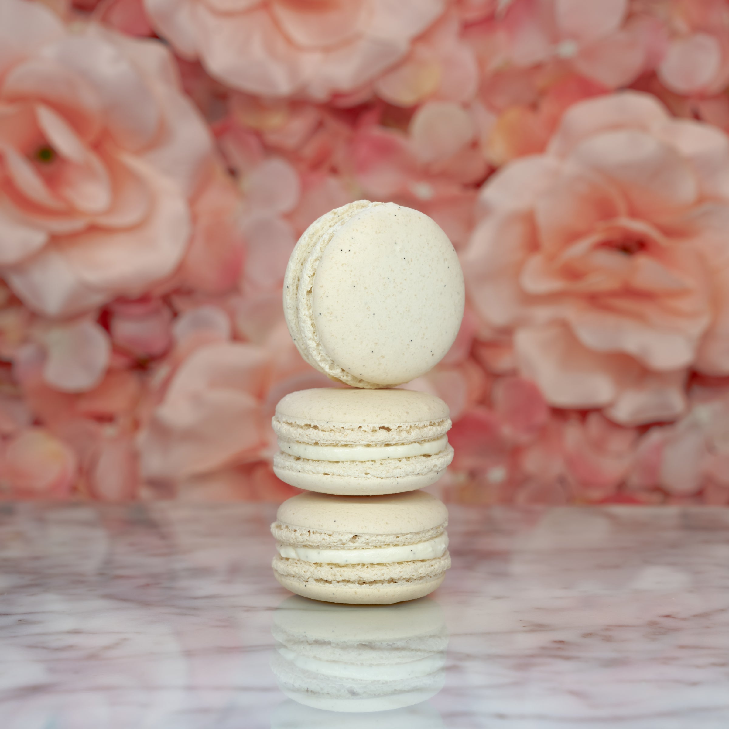 Vanilla Bean Macaron